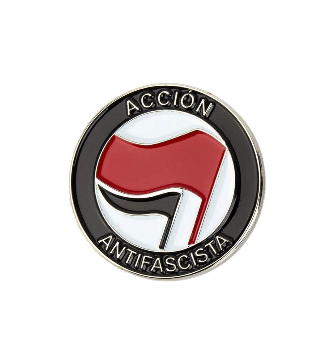 Accion Antifascista- Enamel Pin Badge - Spanish ANTIFA Pin, Political ...