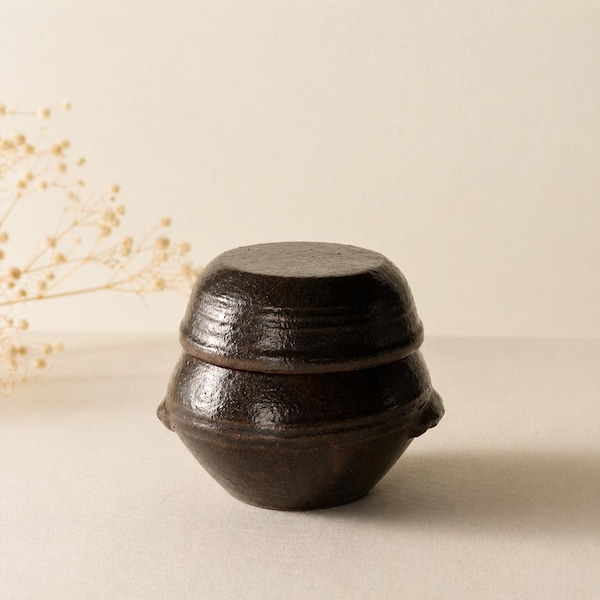 Korean Lidded Jar - Etsy