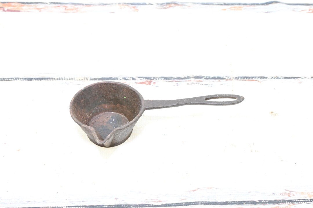 Antique . Cast Iron Ladle Dipper Smelting Blacksmith Smelter 9.75"l - Etsy