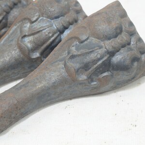Antique/ Vintage 4 Cast Iron Feet/legs for Cast Iron Tub Intricate ...