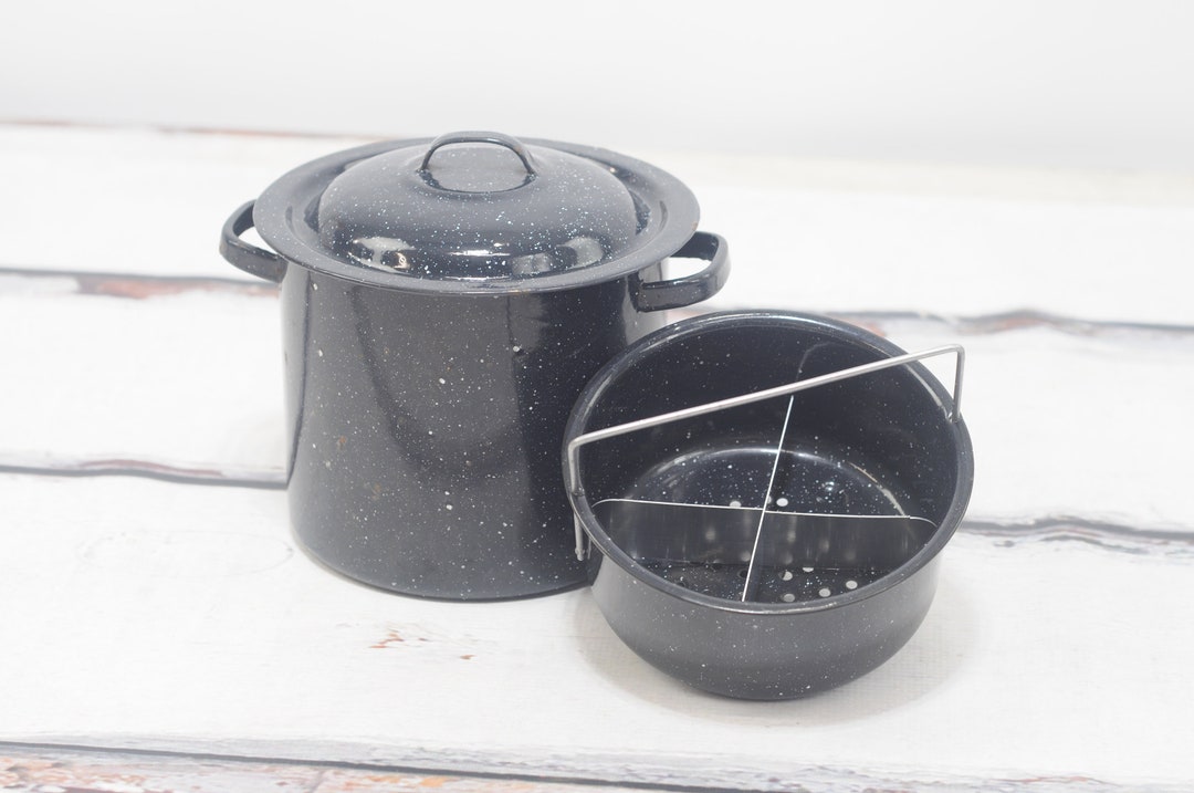 Vintage . Graniteware Small Stock Pot Camping Cook Pot Lid Steamer ...