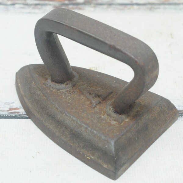 Antique Cast Iron Irons - Etsy