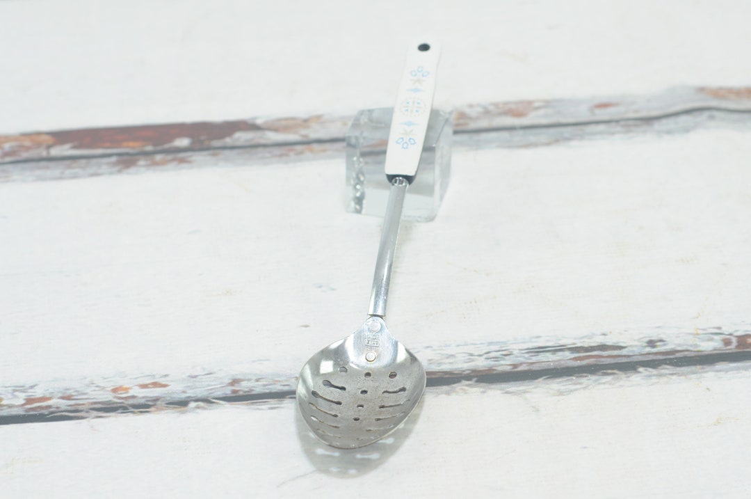 Vintage . NOS Nevco USA Kitchen Cooking Mixing Spoons Vintage White ...