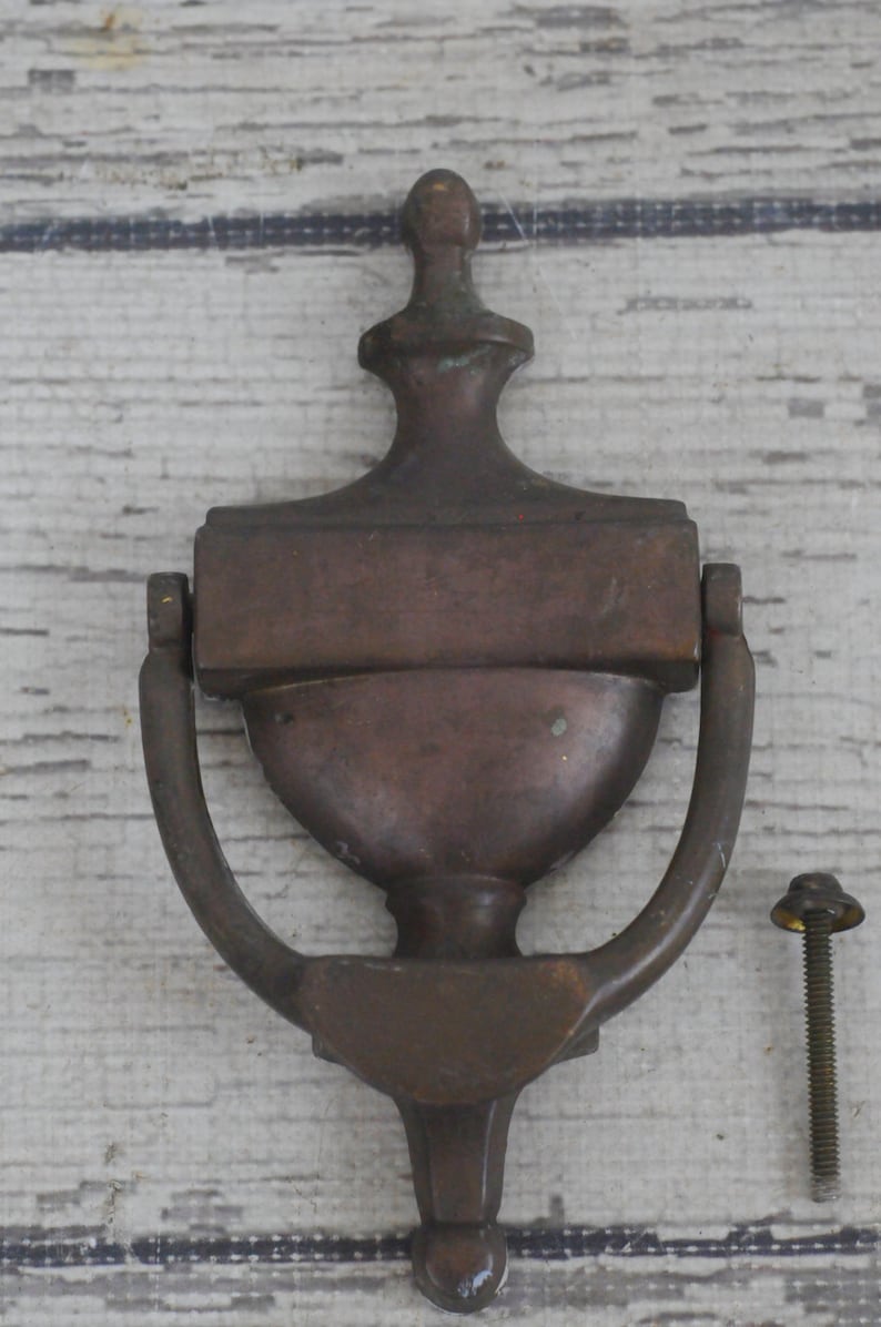 Vintage . Traditional Brass Door Knocker - Etsy