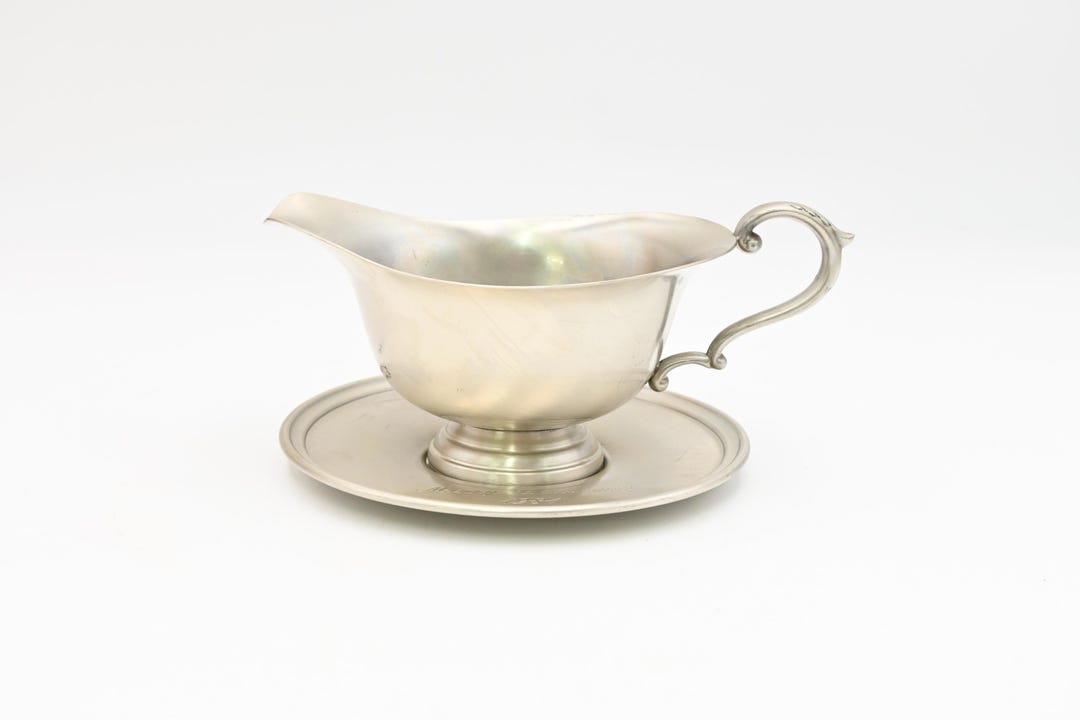 Vintage 1981 Preisner Pewter Gravy Boat and Underplate #2158 Engraved ...