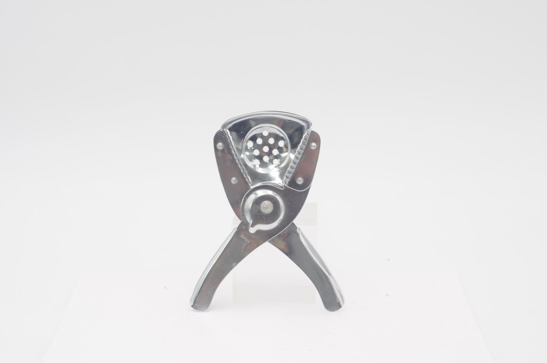 Vintage . Stainless Lemon Squeezer Lemon Lime Citrus Squeeze Made in ...