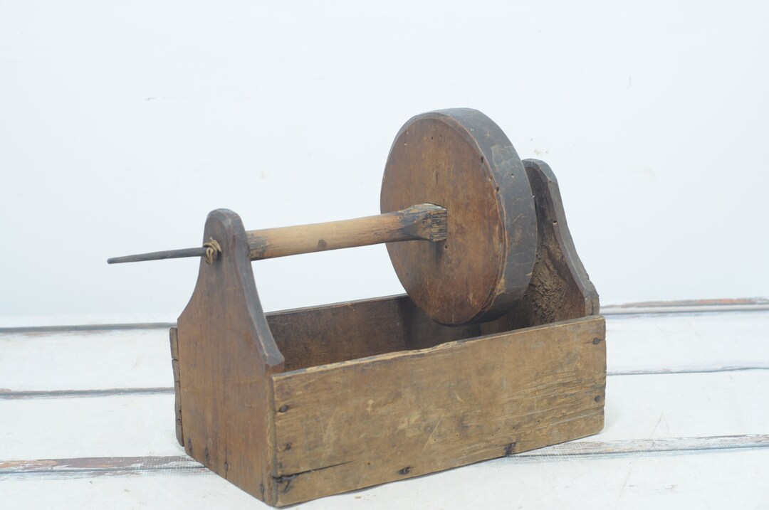Primitive Antique Handmade Wood Flax Wool Yarn Spinning Winding Box ...