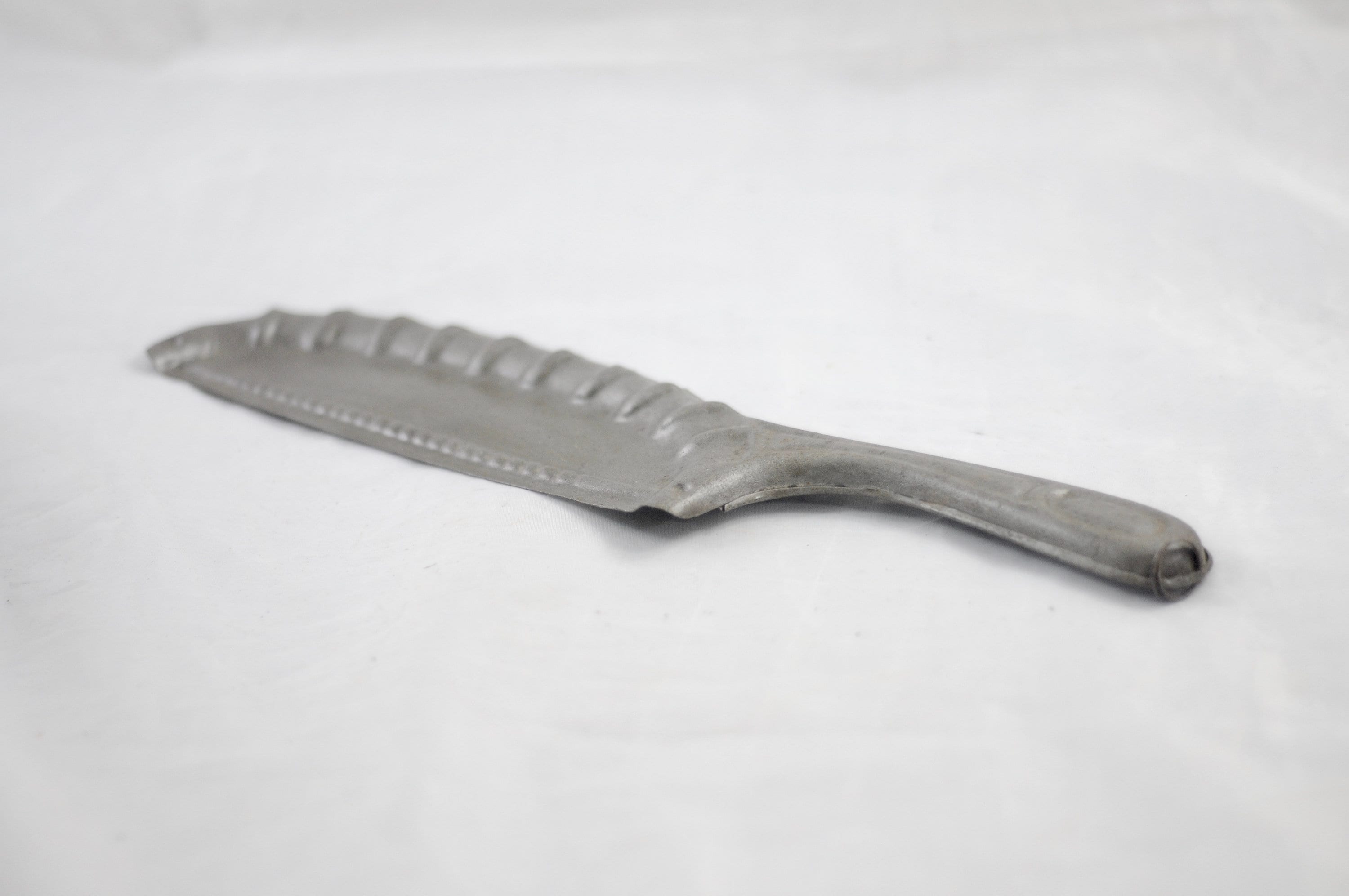 Antique . Tin Dust Pan Antique Embossed Silent Butler Crumb - Etsy