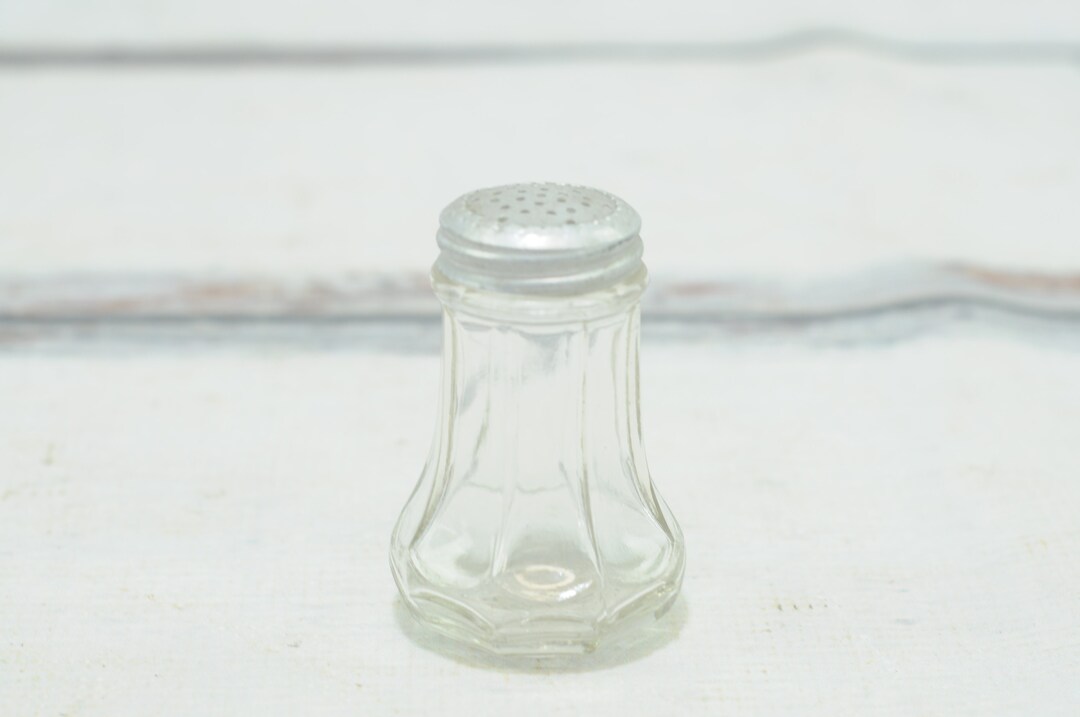 Vintage Pressed Glass Ribbed, Clear Glass Salt, Pepper, Spice Shaker ...