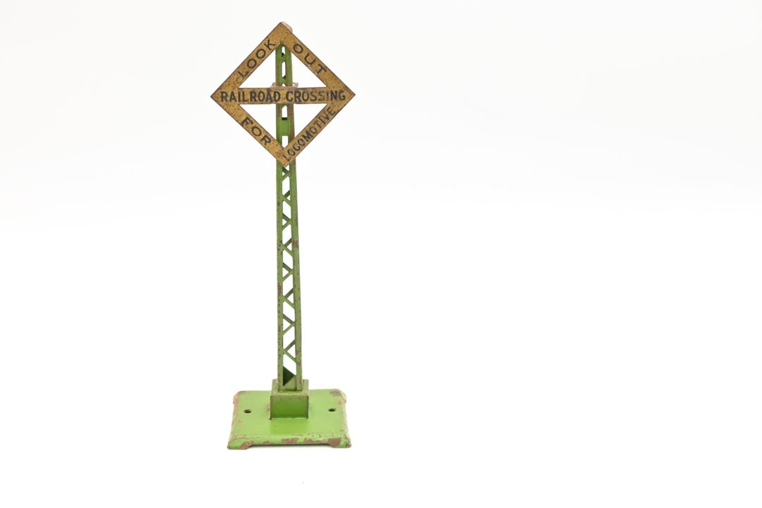 Vintage .lionel No 68 O-gauge Railroad Crossing Sign Danger Look Out ...