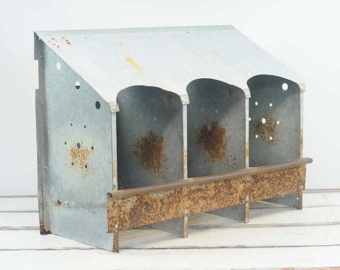 Set 3 Galvanized Tin Metal Rabbit Feeder Bins/ Garden Planters ...