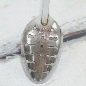 Vintage . NOS Nevco USA Kitchen Cooking Mixing Spoons Vintage White ...