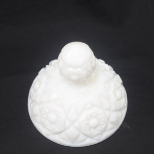 Vintage 1950s Fostoria White Milk Glass Winburn Pattern Biscuit Cracker ...