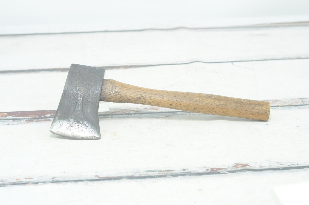 Vintage .iron and Hickory Chopping Felling Trapper Axe Hunter Camper ...