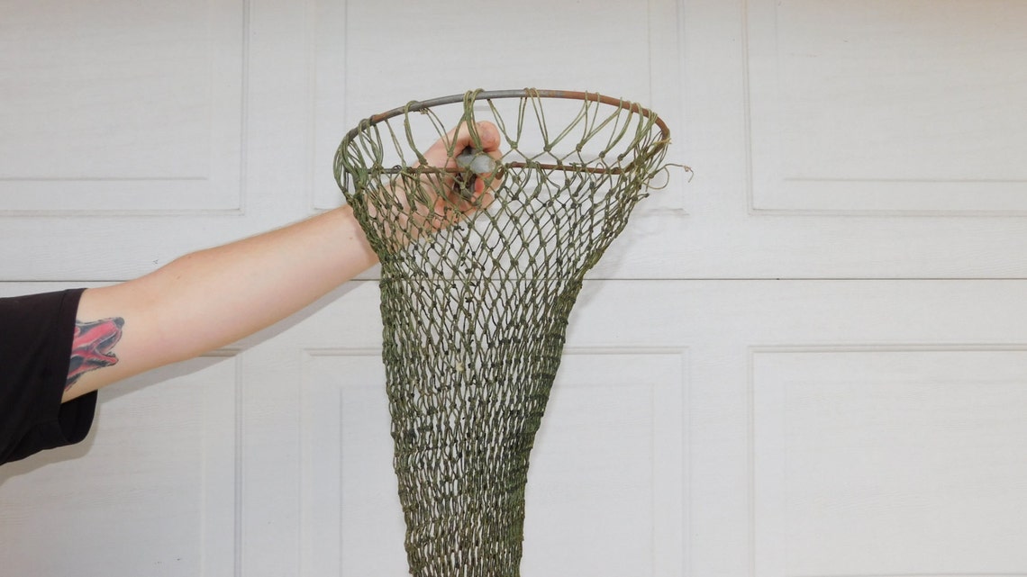 Vintage . Metal and Linen Fishing Net Basket With Clamp | Etsy