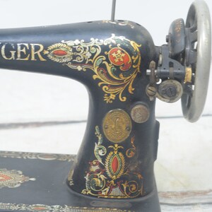 Antique 1911 Singer Red Eye Sewing Machine Salvaged Treadle G3022462 ...