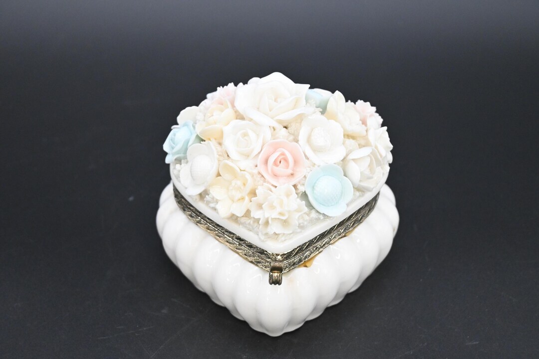 Vintage Ardalt Japan Verithin Lenwile China White Heart Shaped Trinket ...
