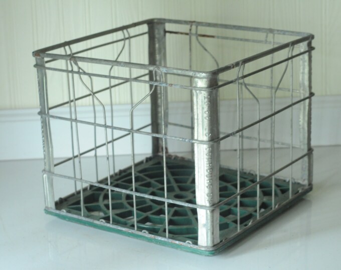 Wire Milk Crate Cedarburg Dairy Metal Milk Crate 1988 Milk Delivery ...
