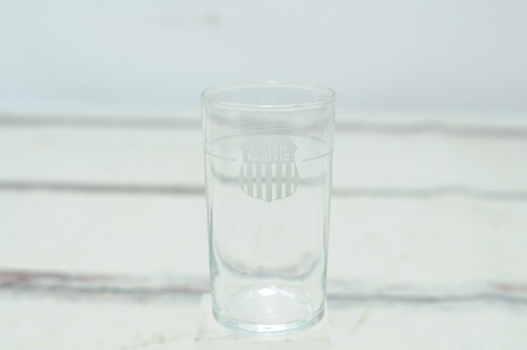 Vintage Restaurant Ware 1950'S-60'S Union Pacific Logo Dining Car Water ...