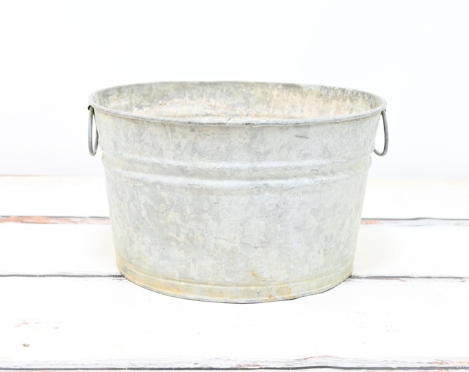 Small . Galvanized Tub Wash Tub Marked CA or AC 14" Bucket Metal ...