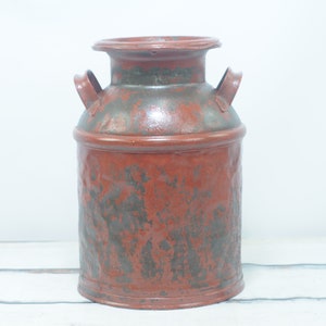 Vintage . Milk Can 8 Gallon Rusty Red Milk Can Cream Can Garden Decor ...