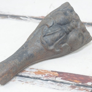 Antique/ Vintage 4 Cast Iron Feet/legs for Cast Iron Tub Intricate ...