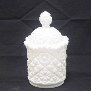 Vintage 1950s Fostoria White Milk Glass Winburn Pattern Biscuit Cracker ...