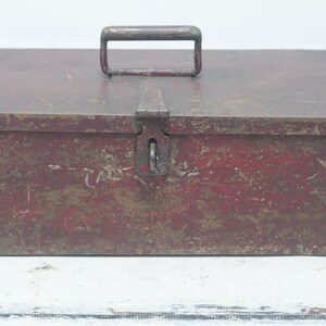 Vintage Red Heavy Duty Metal Box Tool Box With Tray Vintage Metal Tool ...