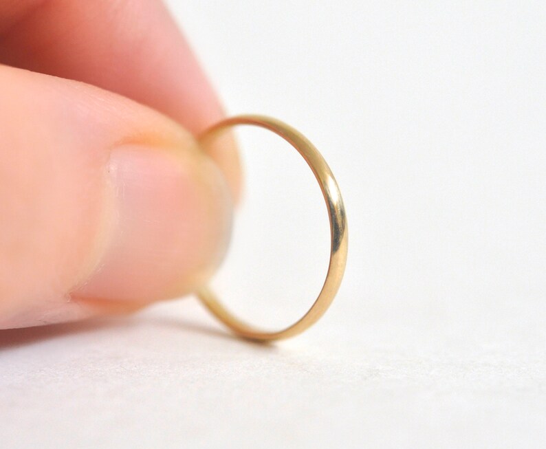 18k Gold Ring- 18k Women's Wedding Band- 18k Yellow Gold Ring- 18k Gold ...