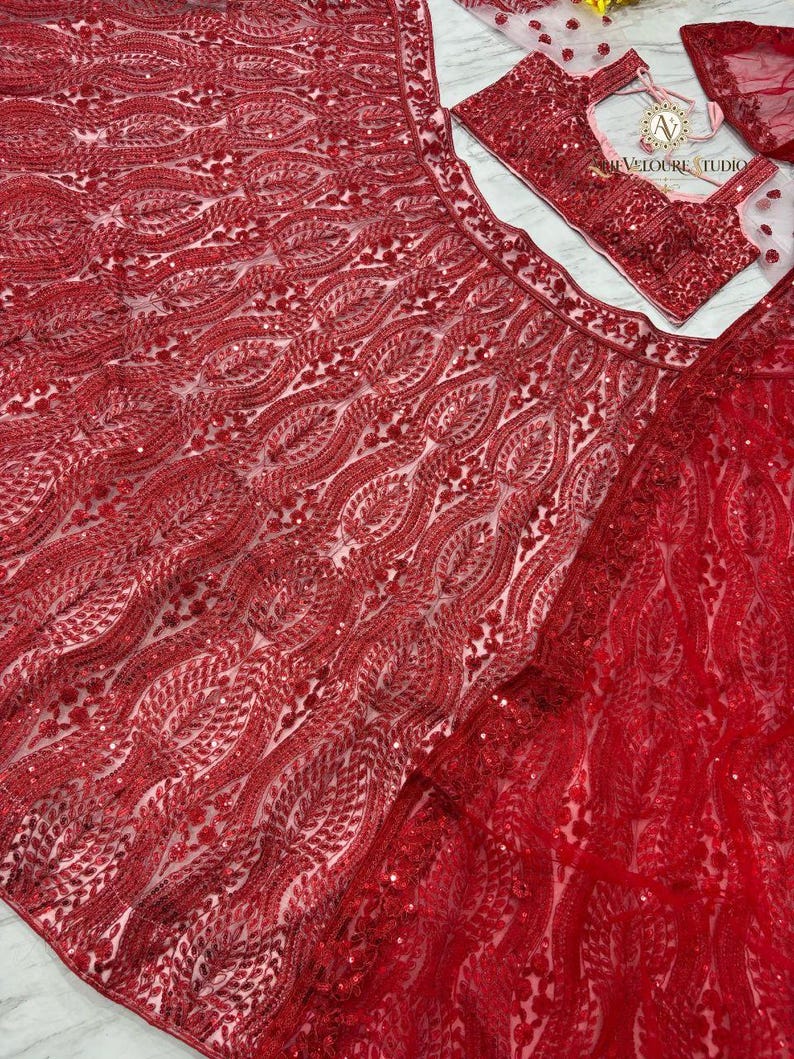 Red Bridal Lehenga Choli Indian Wedding Dress for Women Embroidered ...