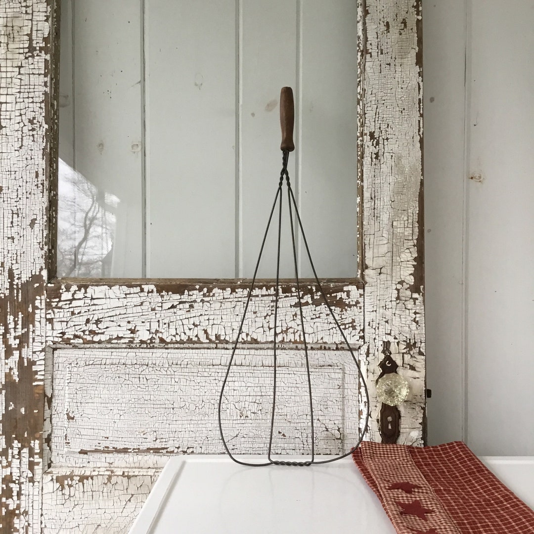 Unusual Curved Rug Beater 25 Wood and Looped Metal - Etsy