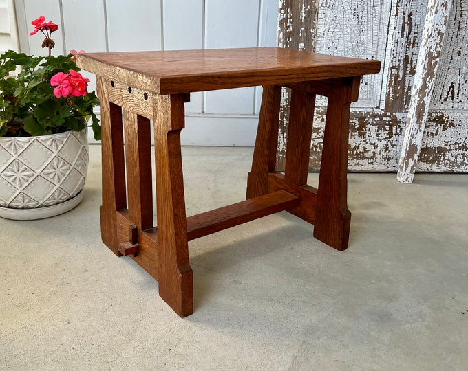 Vintage Oak Mission Style Bench / Footstool Wooden Bench 18" Long 11 1/ ...
