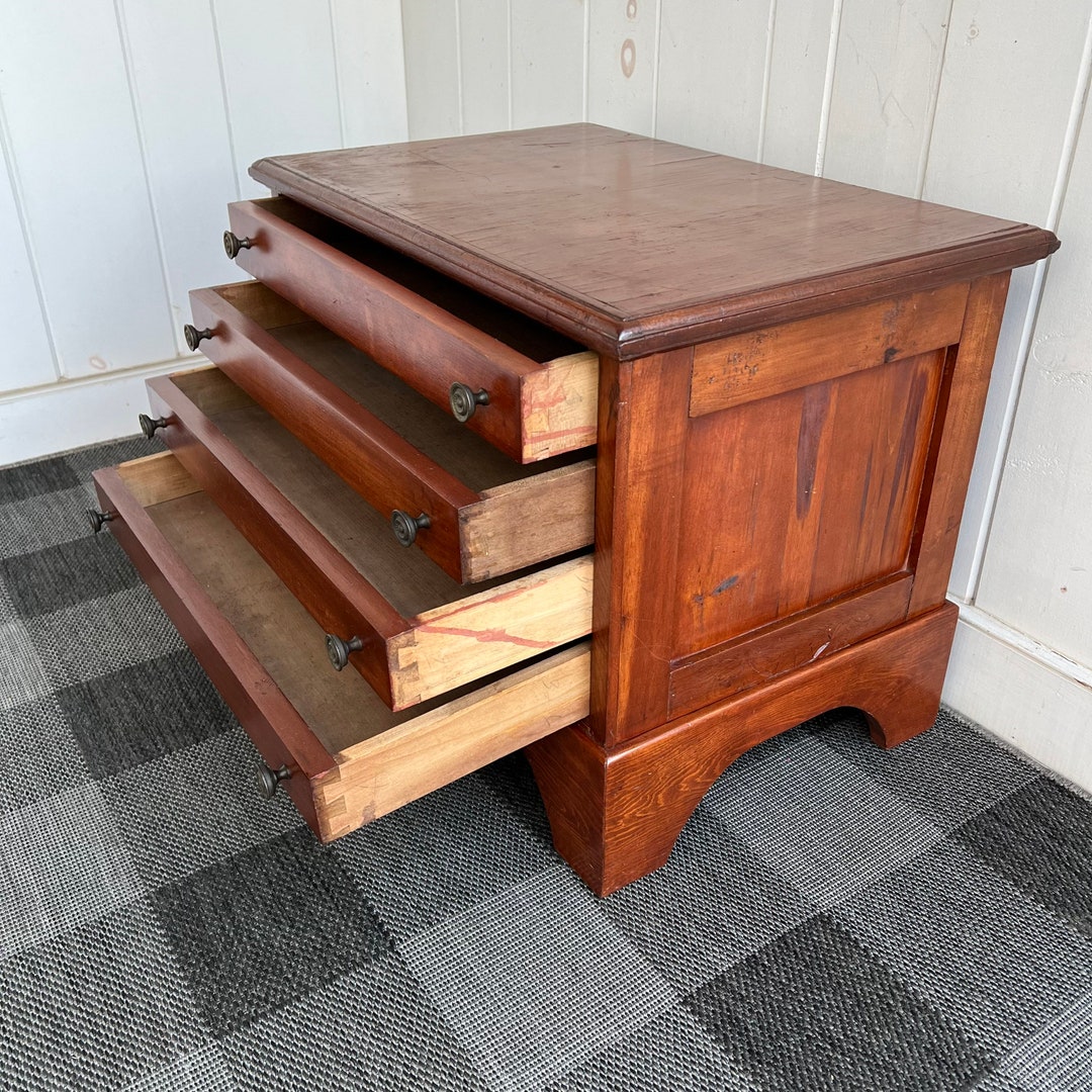 Chairside Chest 24 1/2 X 16 1/2 Vintage 4 Drawer Small Nightstand ...