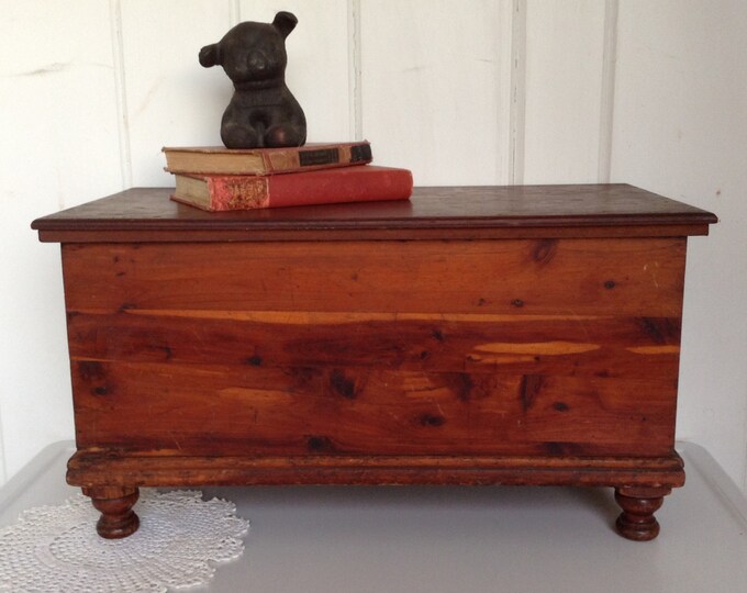 Mini Royal Line Cedar Chest Made by Tennessee Red Cedar and Novelty ...