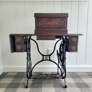 Antique 1890 Domestic Sewing Machine and Table - Etsy