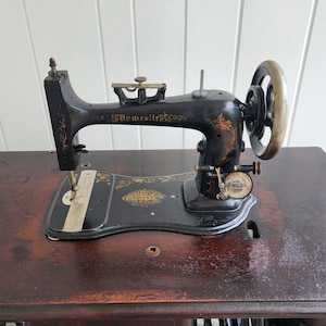 Antique 1890 Domestic Sewing Machine and Table - Etsy