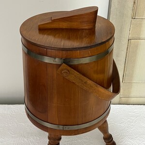 Vintage Wooden Firkin Bucket Shoe Shine Cobblers Box Primitive Shaker ...