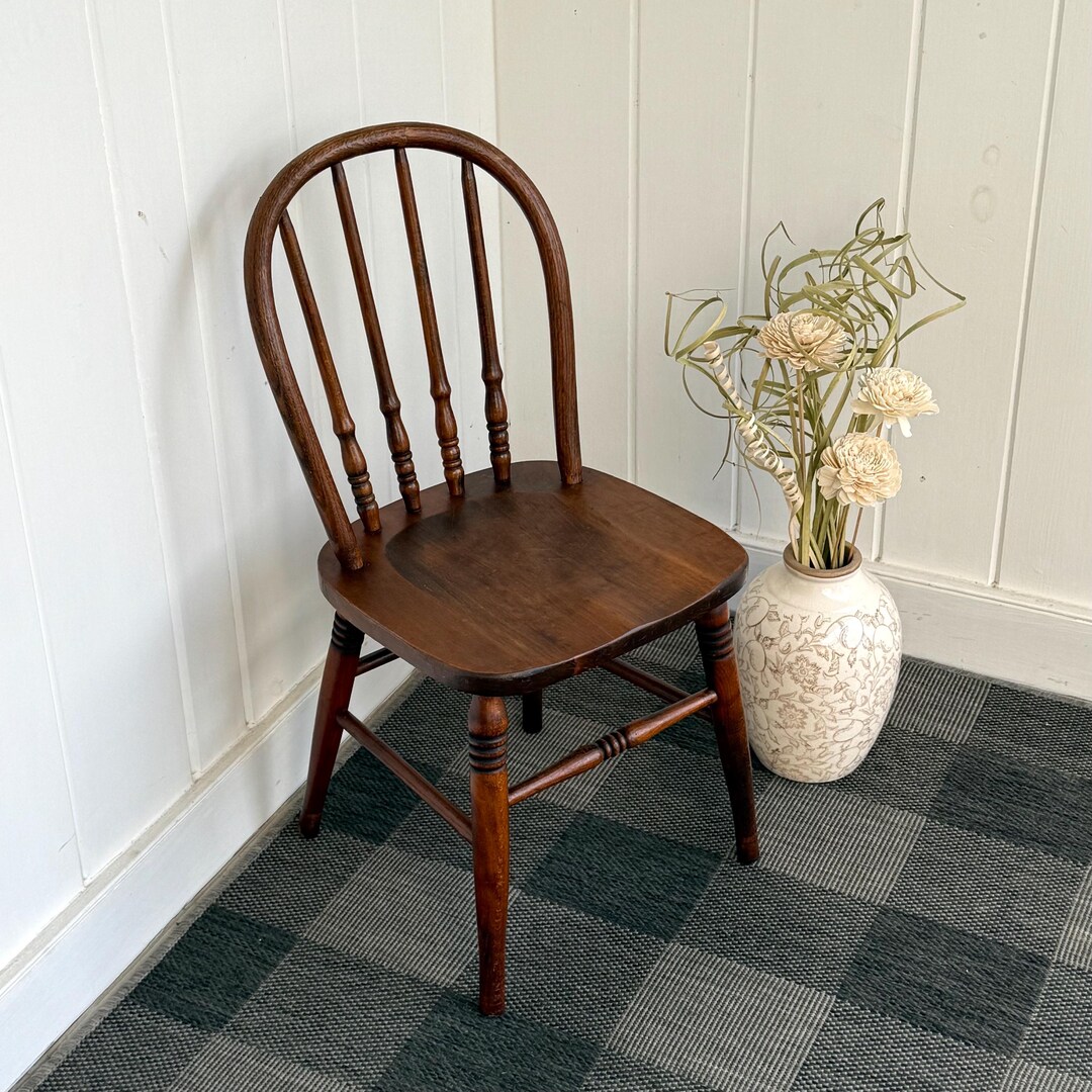 Child’s Windsor Spindle Bow Back Chair Plank Bottom Chair Farmhouse ...