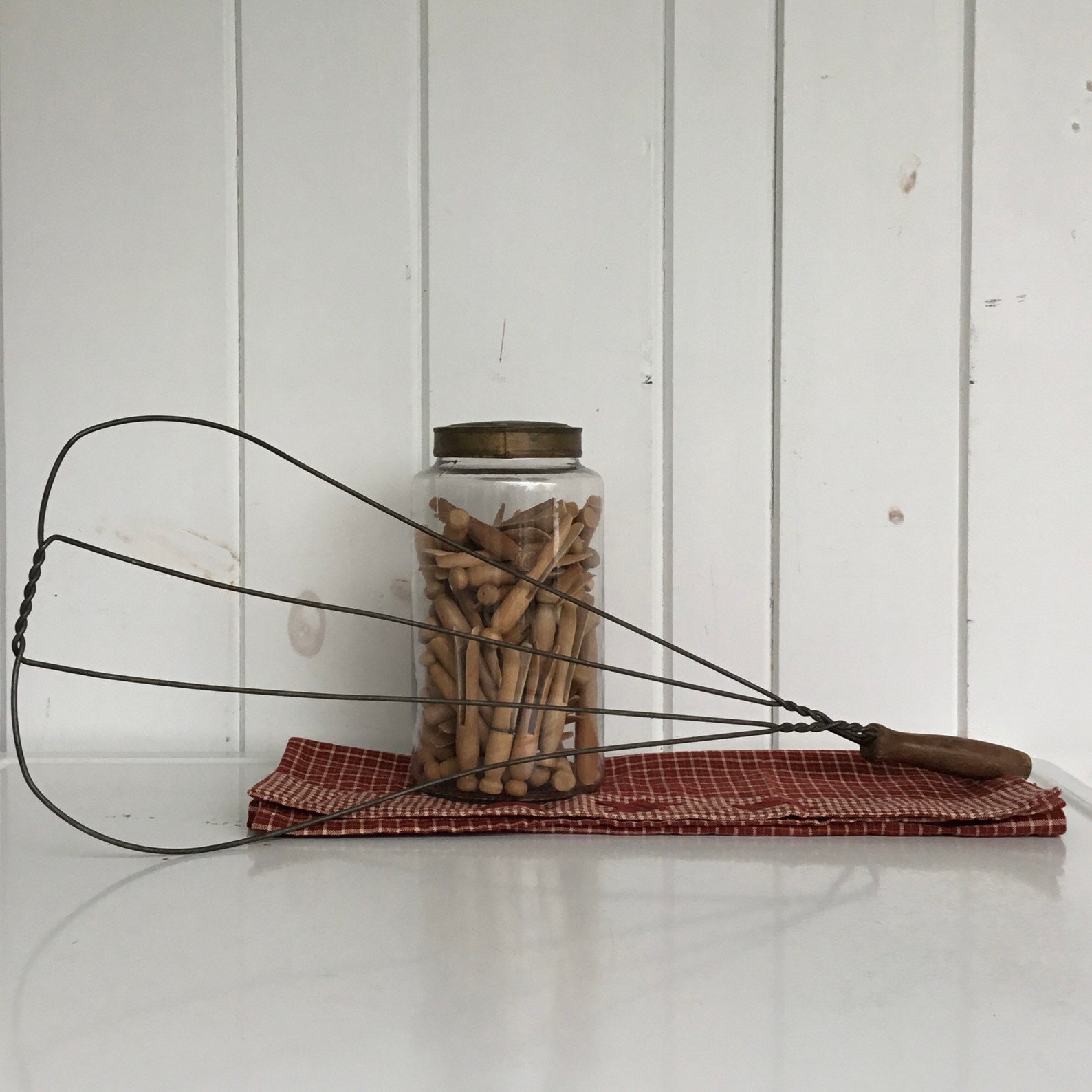 Unusual Curved Rug Beater 25 Wood and Looped Metal - Etsy