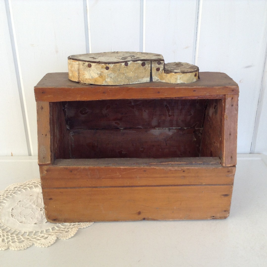 Shoe Shine or Cobblers Box Wooden Open Front Shoe Shiner Box Primitive ...