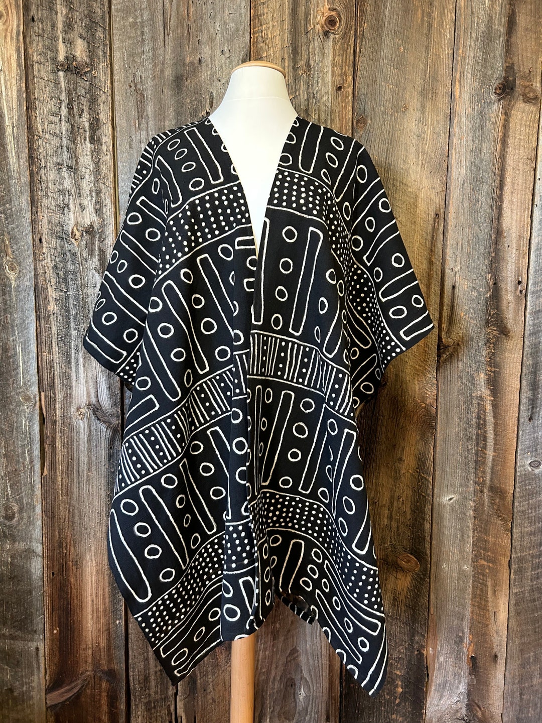 Modern Mudcloth Ruana, Bogolan Mudcloth, Black and White Mudcloth Shawl ...