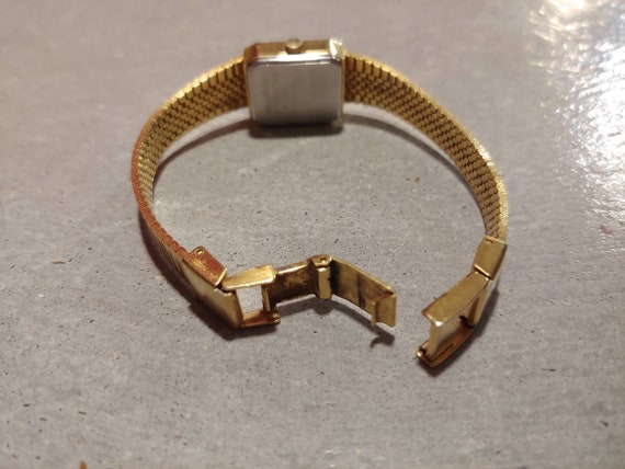 Vintage Austin Ladies Wrist Watch - Gem