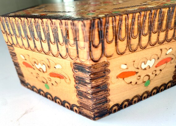 Vintage Pyrography Box Traditional East European Hexa… - Gem