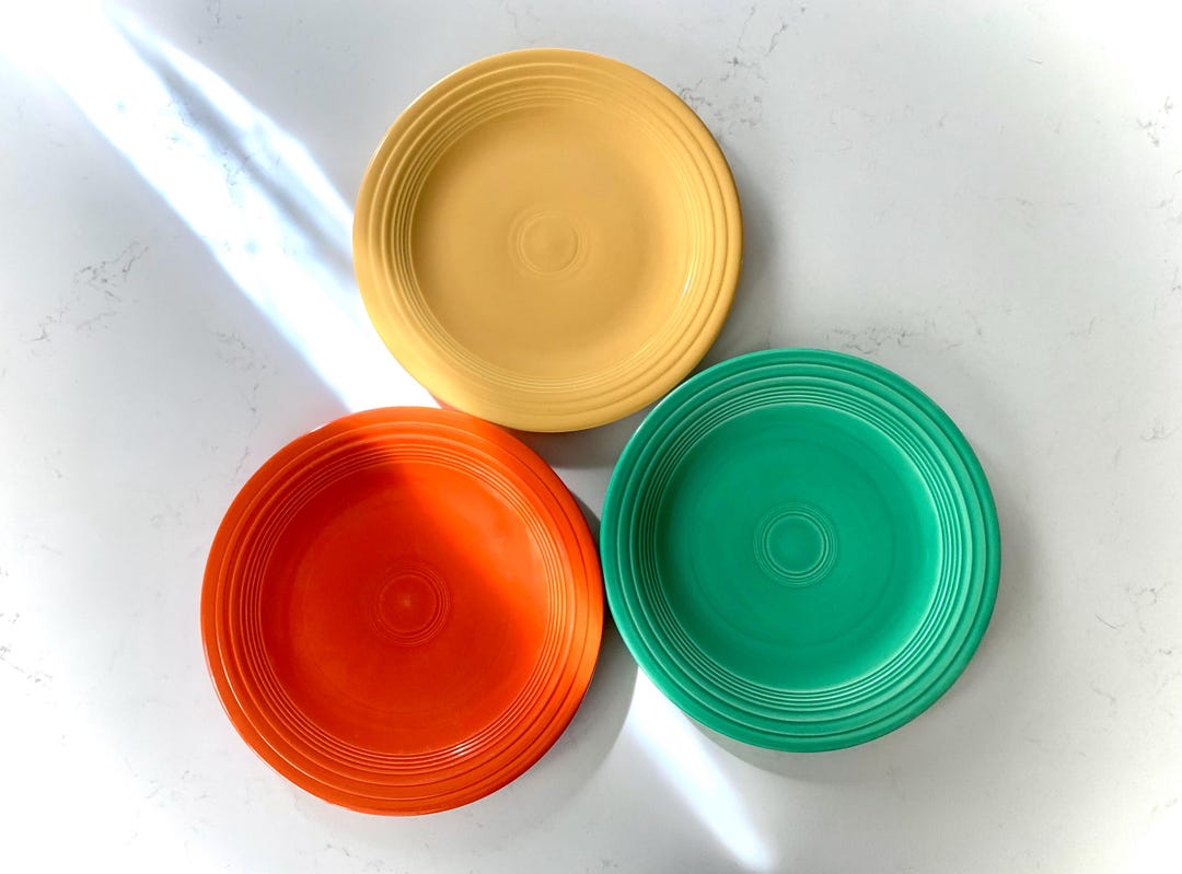Vintage Fiesta Dinner Plates Set: 1940s Red, Green, Yellow Fiestaware ...