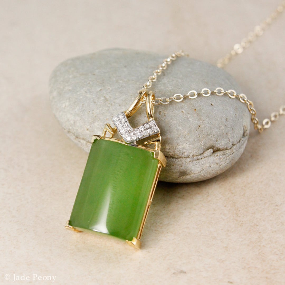 AAA Neprhite Emerald Green Jade - Rectangle - 18KT Yellow Gold - Modern ...