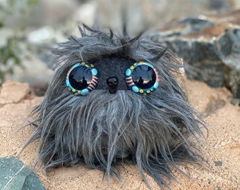 Nugget Cool Critter - Etsy