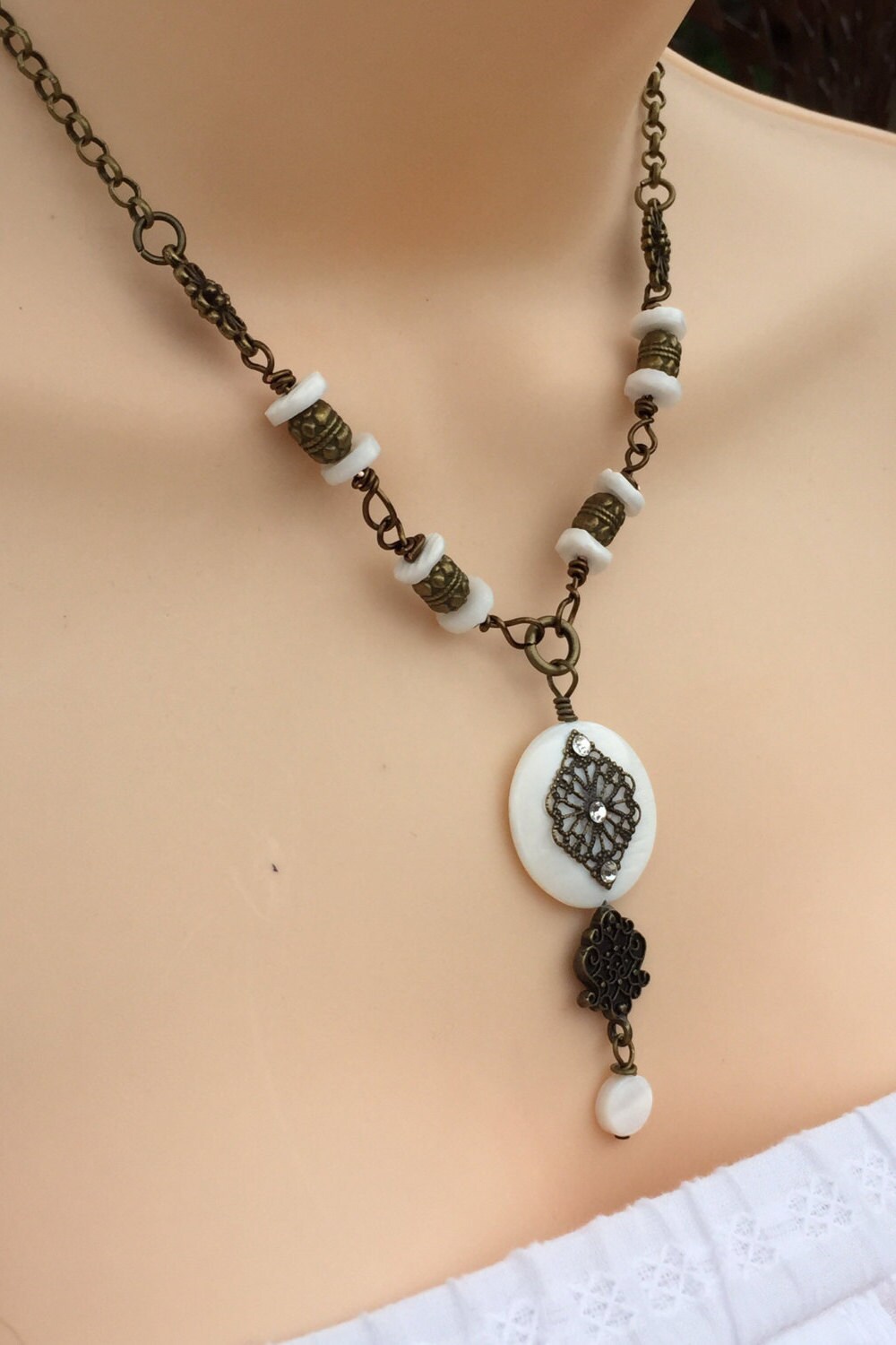 Vintage White Filigree Necklace - Etsy