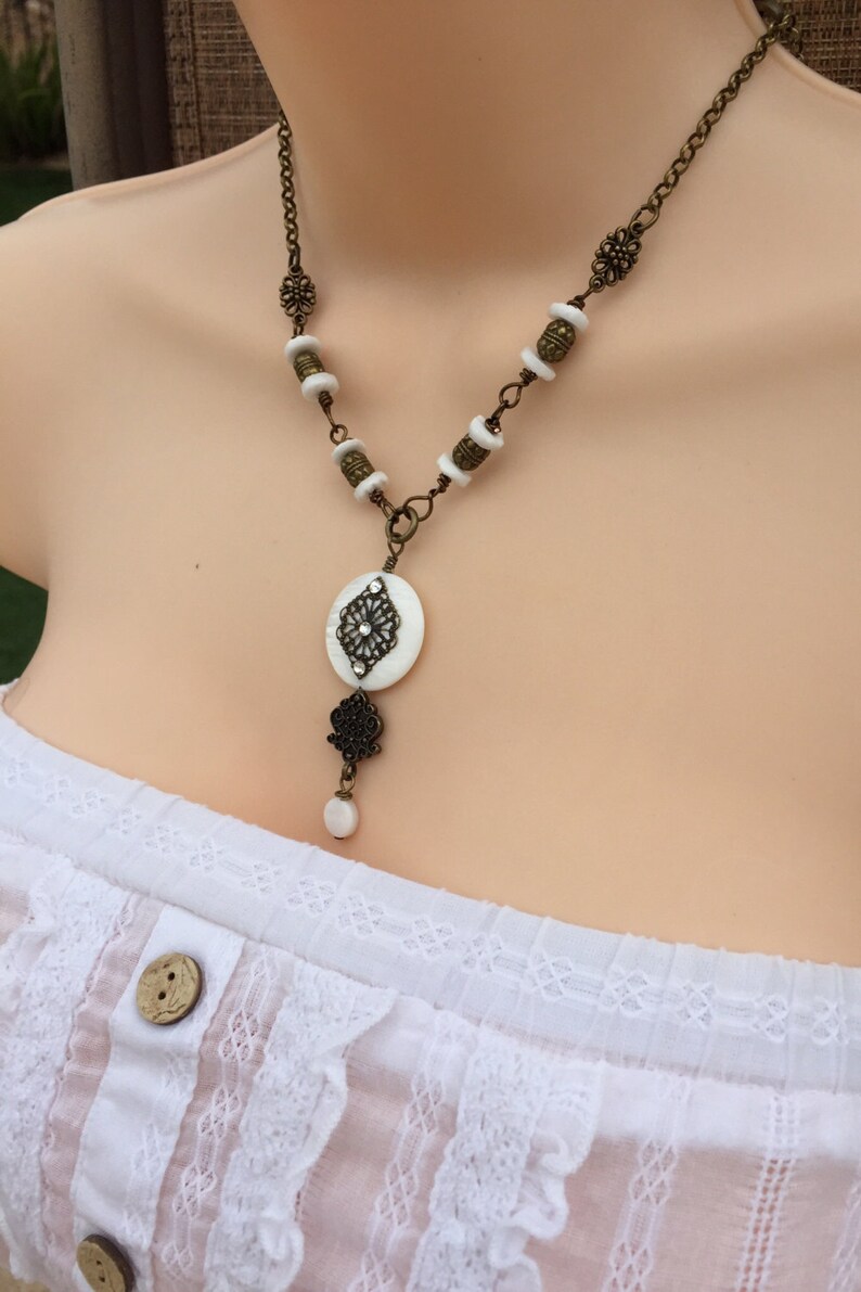 Vintage White Filigree Necklace - Etsy