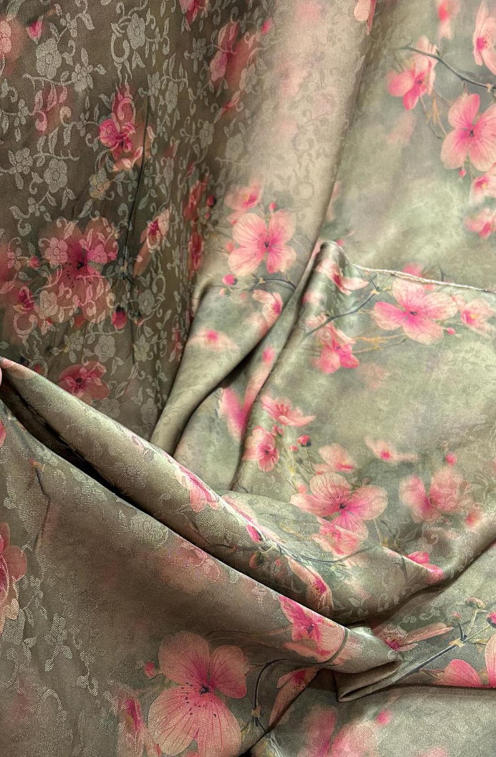 TAOFA - Handmade 25 Momme HUALUO Jacquard Mud Silk Fabric (openwork ...