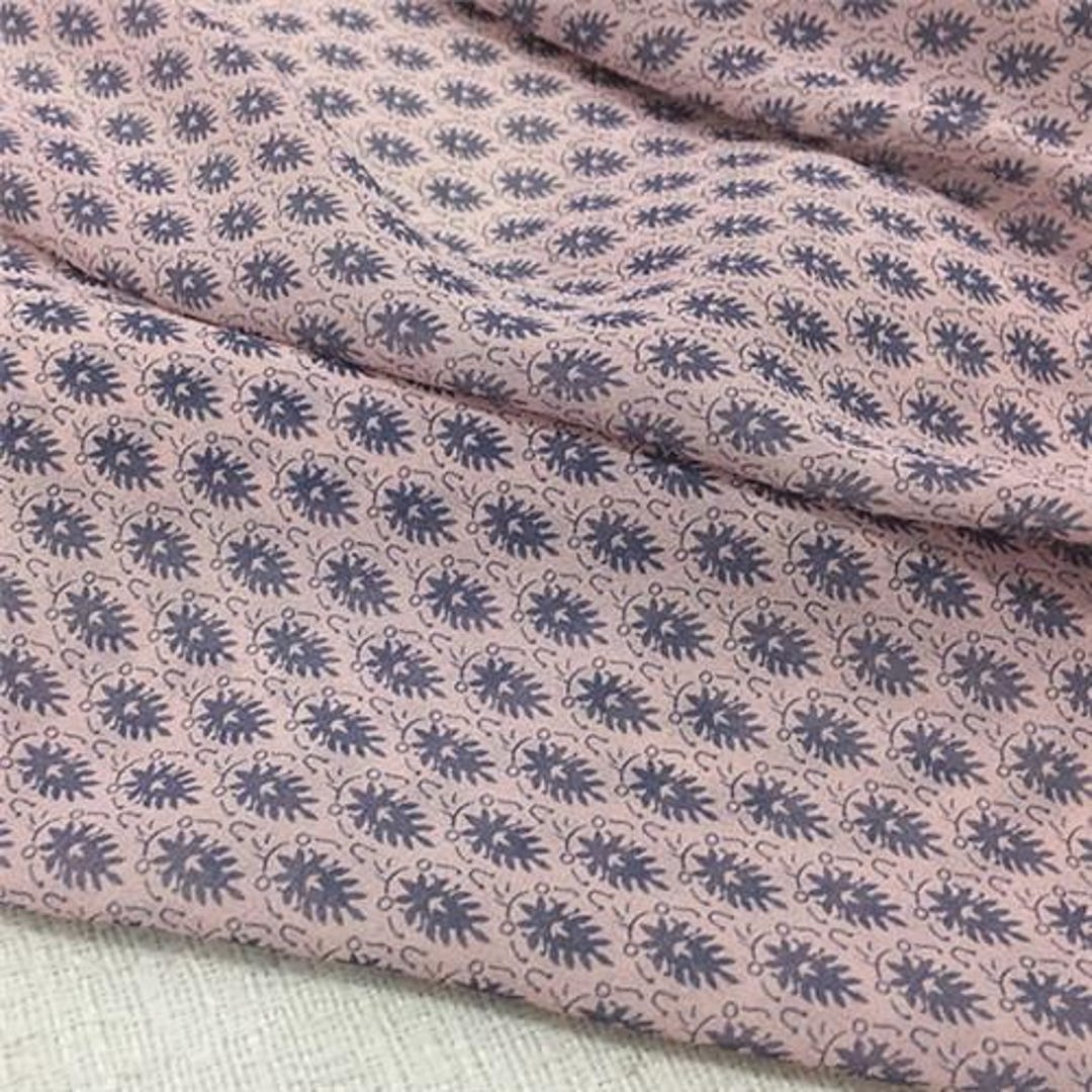 QSQINS - 12 Momme Light Pink Flowers Print Silk Georgette Fabric ...